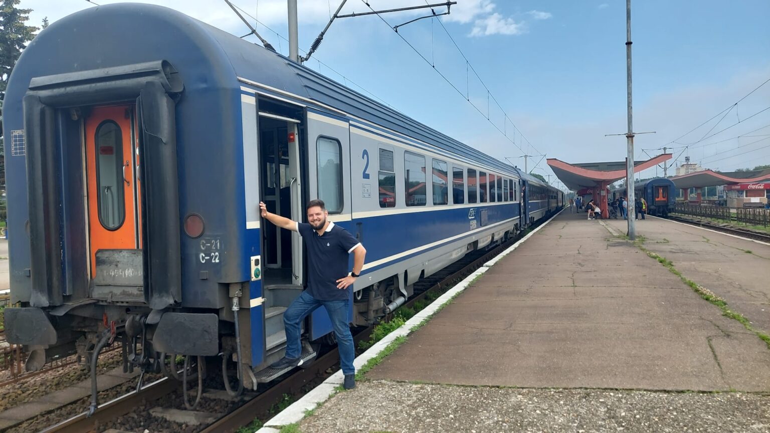 CFR Călători și nepăsarea de la Brașov - Presshouse.ro